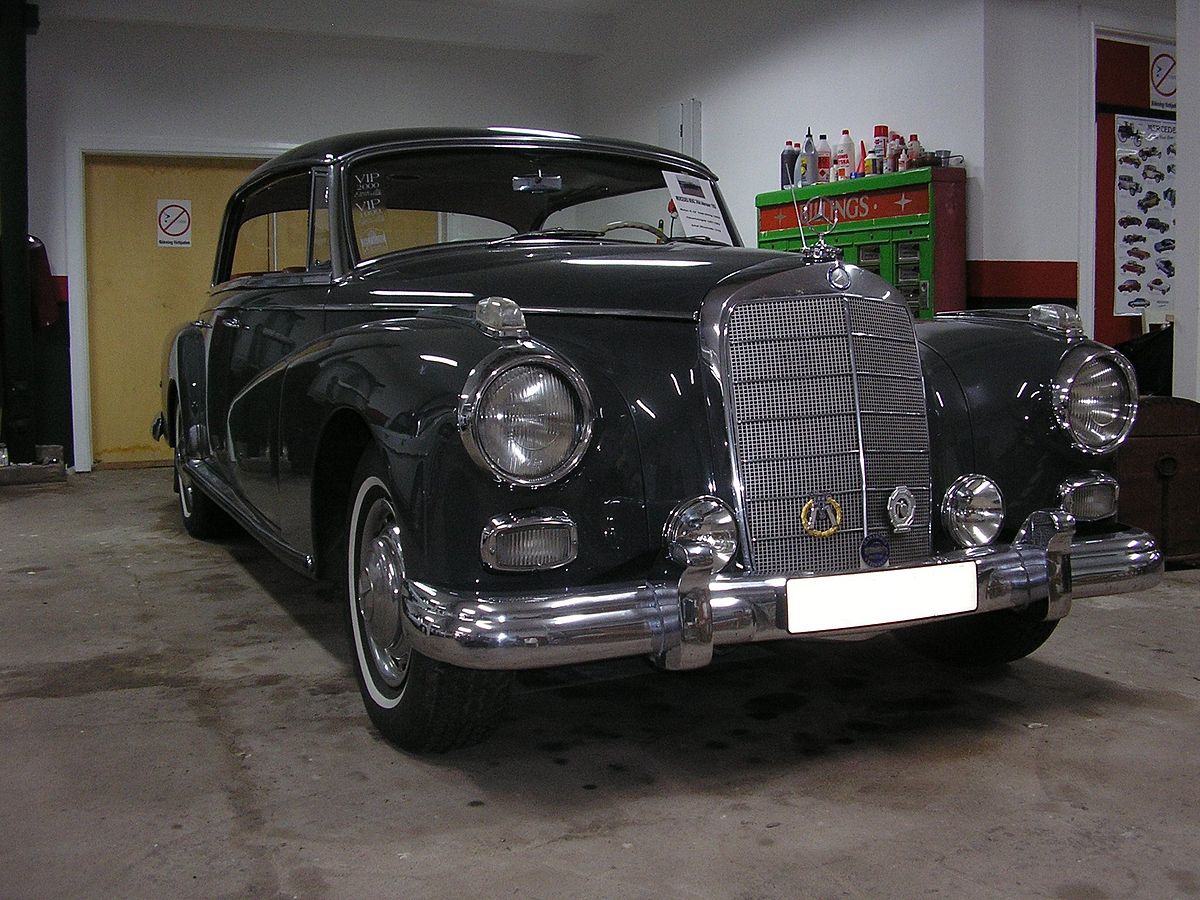 Classic Mercedes-Benz Models That Changed Automotive History